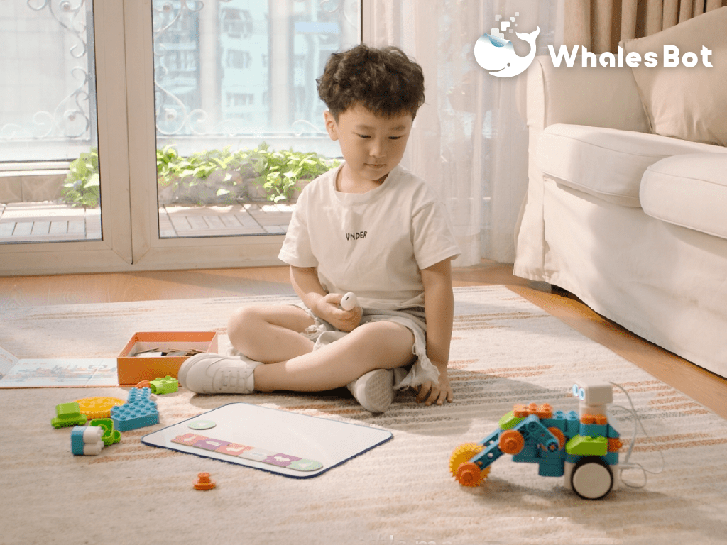 WhalesBot Blog | The Advantages of Brick-Style Coding Robots for STEM Education